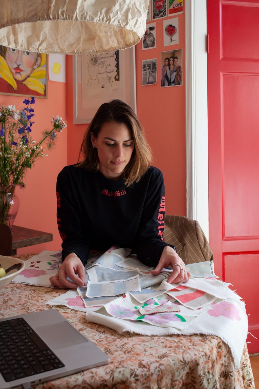 Bli med hjem til Amelia Widell sitt fargerike hjem - LADY Inspirasjonsblogg